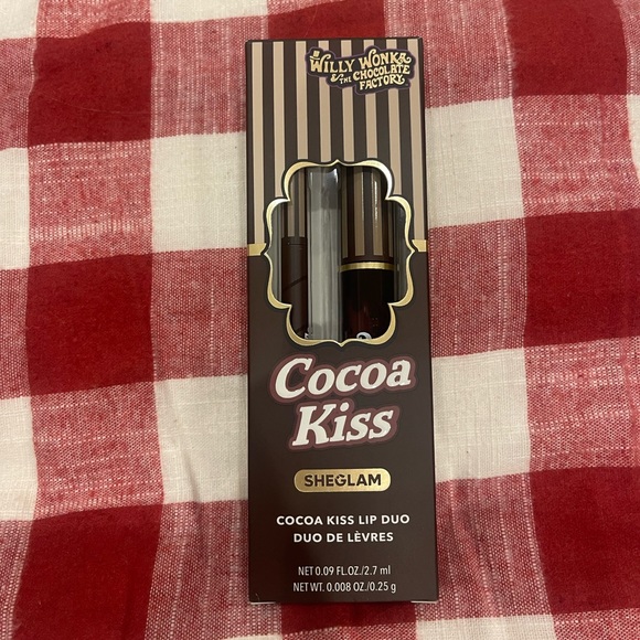 Makeup | Willy Wonka And The Chocolate Factory Cocoa Kiss Hot Fudge Lip Duo New | Poshmark